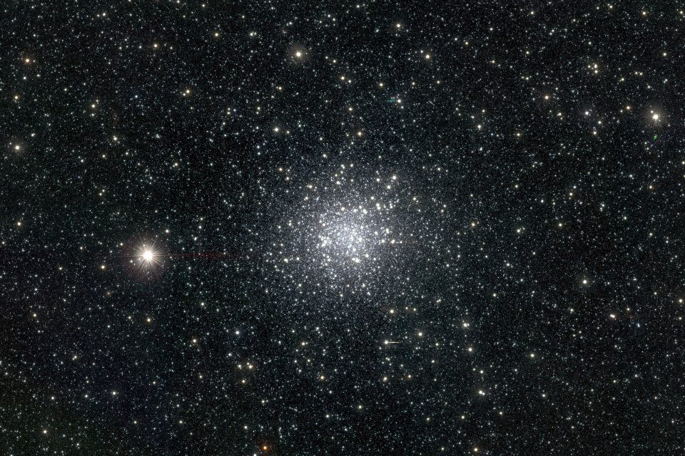 The VVV Survey and eXtended version VVVX